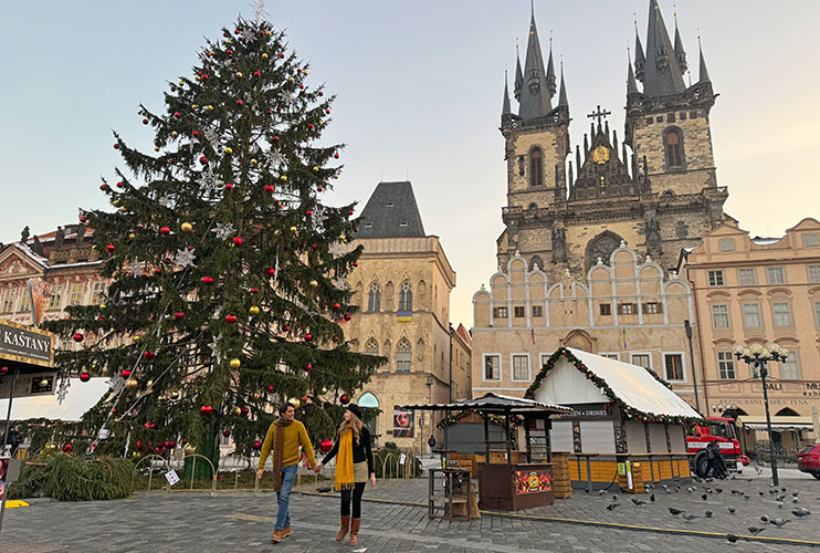 Praga en Navidad 2025: qué ver y hacer y mercados navideños
