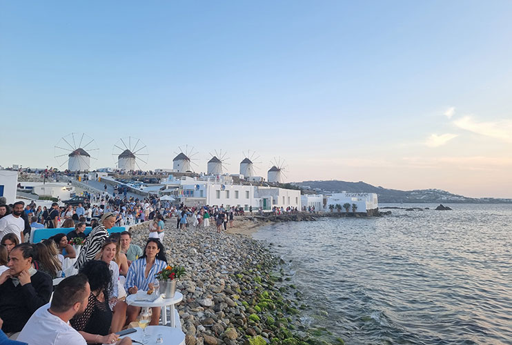 12 sitios recomendados dónde comer en Mykonos bien y rico