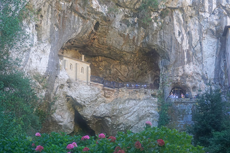 Cómo visitar los Lagos de Covadonga: cómo llegar y precio
