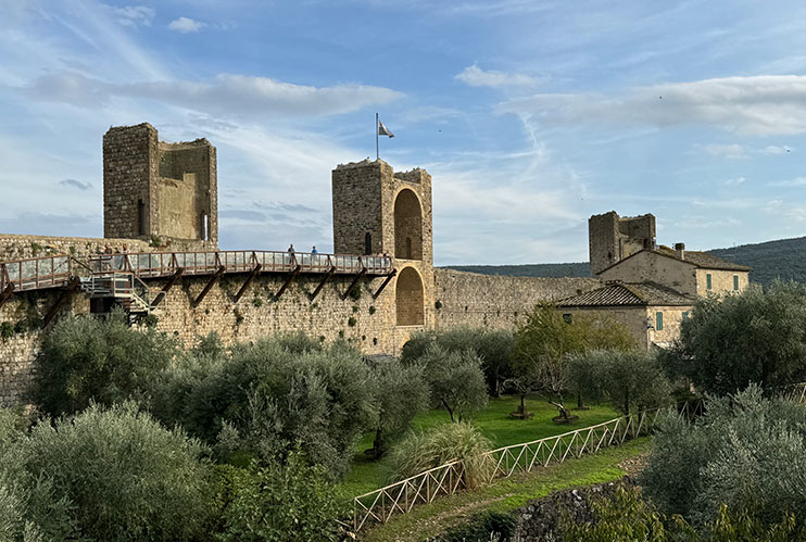 5 imprescindibles qué ver en en Monteriggioni (Italia)