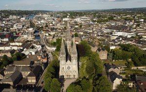 Cómo ir de Dublín a Cork en tren, bus, coche y excursión