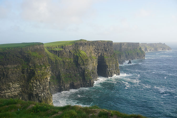 Cómo visitar los acantilados de Moher por libre y tour