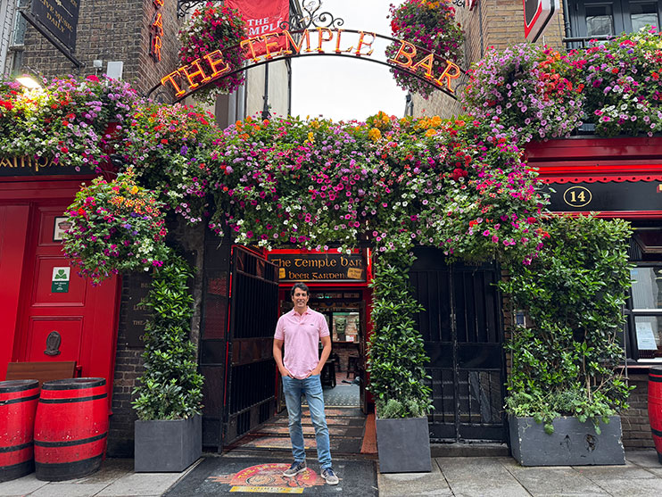 Visitar el Temple bar de Dublín: qué ver y hacer y consejos